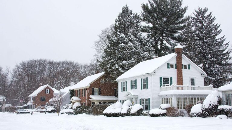 Insurance Coverage & Snow/Ice Roof Damage: What to Know - Rescue My Roof